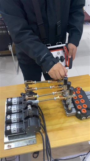 Crane wireless proportional valve remote control factory,12v24vWireless proportional remote controller of crane,Elevate control with crane remote control! Experience precision and safety at your fingertips，Manual operation and remote control 500 meters.#crane #cranetruck #cranes #craneoperator #cranelove #cranework #cranelife #crane_safety #craneindia #driver #reels #viralreels #tata #hitachi #ashokleyland #volvo #volvotrucks #jcb #Fassi #Palfinger #HMF#Effer #PM #UNIC #transport # hydraulic #vi