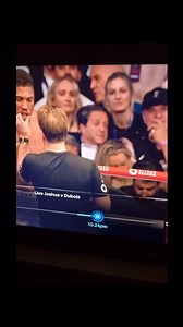 107K views · 3.8K reactions | I thought he was going to smell his fingers at first not fix the fringing fight don’t know what’s worse ⚽️❤️⚽️❤️⚽️ | The Sandon Complex | Facebook