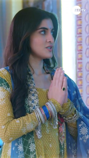 Apne parivaar ki raksha ke liye Kesar aur Ambika ne liya hai jo pran, kya use nibhaane mein woh hongi kaamyaab? Dekhiye #KyunkiSaasMaaBahuBetiHotiHai, har roz, shaam 6:30 baje, sirf #ZeeTV par aur kahin bhi, kabhi bhi ZEE5 Shows par. #KesarAurAmbika #ZeeOnTheGoReels | ZEE TV