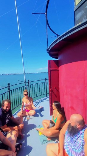 MIDDLE GROUND LIGHTHOUSE #containership #middlegroundlighthouse #nuclear #aircraftcarrier #bush #cvn77 #oiltanker #cargoship #shipspotting #instaship #relax #explore #beautiful #lifeonthewater #historical #history | Richard LeBel | Facebook