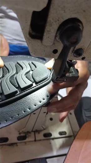 Post Bed Sewing Machine