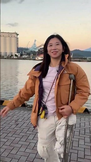 Emotional Prosthetic Leg Fitting | First Walk After Amputationprosthetic #amplife #bionicleg