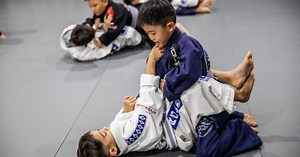 Coordination Exercises Examples: 4 Ways To Improve A Kid's Coordination | theAsianparent Singapore