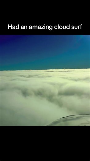 Yesterday afternoon had one of the best cloud surf sessions I’ve had. Did a bit of hand flying in prep for sim. Cloud was at the perfect height. Just above it and then just below with a QNH change. #cloudsurfing #fyp #pilot #aeromedical #flighttraining