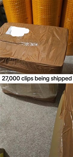 Trade tilers. 27,000 clips being shipped. 2mm and 1.5mm premium clips. Pre-orders only. Message with quantities postcode. #tilersofuk #tradesupplies #tilingwork #constructionlife