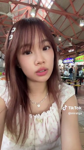 Overcoming First Date Nerves: Tips and Insights