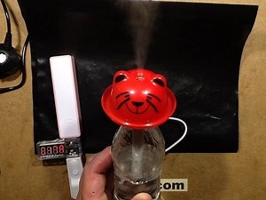 USB powered water fog generating humidifier. With schematic.