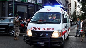 ¿Qué se sabe hasta ahora de las mortales explosiones de los 'beepers' de Hezbolá en Líbano?