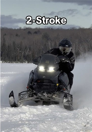 Understanding 2-Stroke vs 4-Stroke Snowmobiles