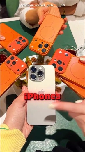 Ela só queria combinar com as amigas 🥰 (@mixed_girls____ via IG)