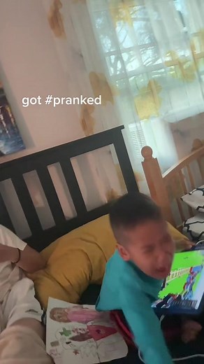 iPad Kid Throws Angry Tantrum | Pranked Video