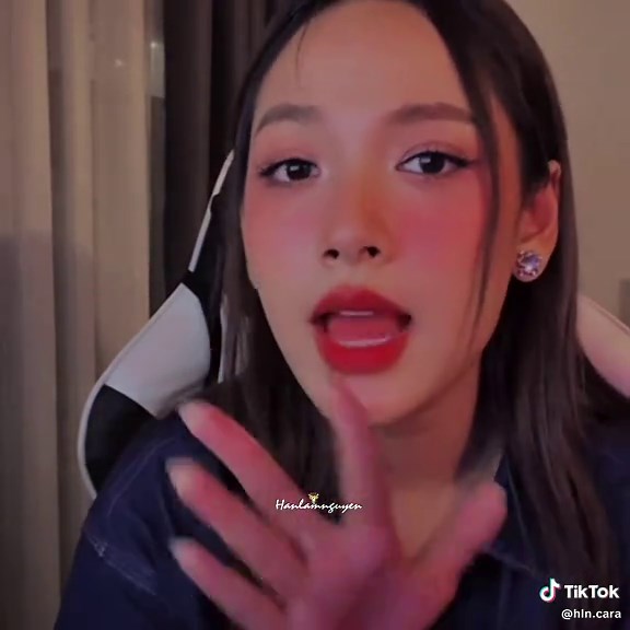 Thi Viết Chữ Đẹp: Cái Nết Độc Đáo