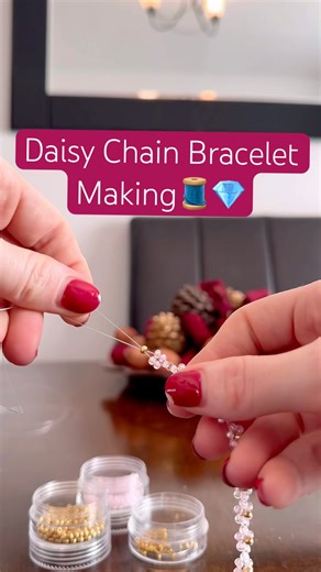 Making a Daisy Chain Bracelet | Handmade Beaded Jewellery | DIY Craft #jewelrymaking #youtubeshorts