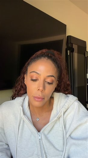 Sydney Leroux on Instagram: "My story is just one of many. It’s what we hide from, feel ashamed of and completely avoid. Research shows that 1 in 5 female athletes show signs of disordered eating and in high pressure sports the rates can hit 40% or more. Eating disorders don’t disappear because we stay silent. They thrive in it. I refuse to let my fear continue to keep me quiet. We need to talk about the things we’ve avoided for way too long. I’m speaking up, hoping it opens the door to safer, m