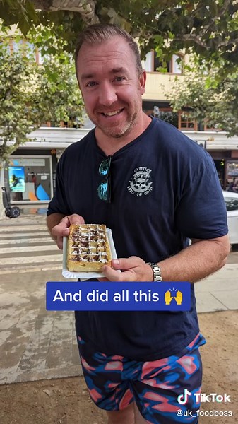 Holidays don't need to kill your progress #fatlosscoach #fatlossjourney #fatlosstips #holiday