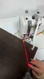 💡[Magnetic positioning, professional sewing] Sewing machine magnetic positioning fill light: illuminates the accuracy of every stitch and protects every moment of inspiration. Are you still taking out stitches repeatedly because of the crooked stitches in the shadow? Or the pain of threading needles and identifying fabrics in dim light? This "magnetic positioning fill light" is specially designed for your sewing machine. It is not only lighting, but also your professional partner to improve eff