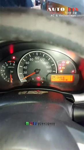 treatment TUNE UP menyeluruh meliputi pembersihan permukaan piston(gurah mesin) pembersihan injekor pembersihan trothel pembersihan katalik pembersihan ISC ( sensor udara ) pembersihan intake penyetelan celah busi pembersihan saringan udara reset ECU #makassartiktokers #toyotamakassar #tuneupmakassar