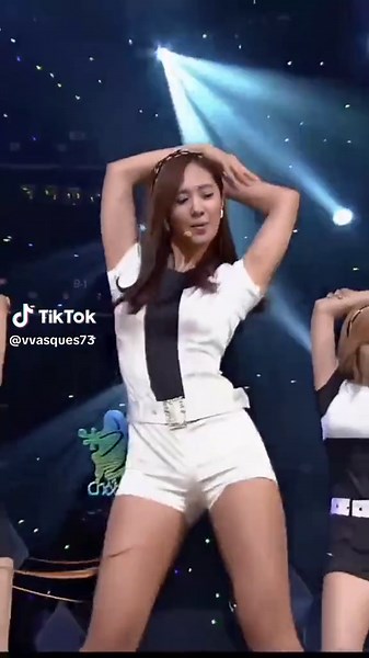 Kwon Yuri: The Stunning Beauty of Girls' Generation