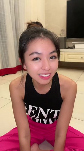 💥160cm💥 [10M❤️] (@angelloweee)’s videos with 原聲 - yyt12 - apparitionvista