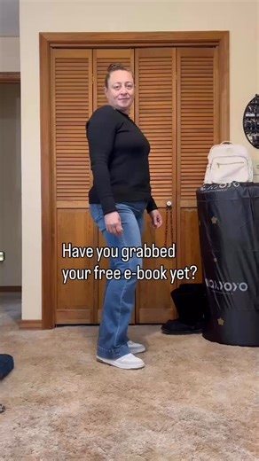 I wrote The Ultimate Guide to Zero-Based Budgeting (2025) to help you take control of your finances, reduce stress, and make every dollar work for you. 💕 It’s simple, actionable, and perfect whether you’re just starting to budget or want to improve your current system. ✨ Get your free copy: Click the link in my bio or send me a DM, and I’ll share the link with you when I have a chance! Stop guessing where your money goes — start telling it where to go! 💸 #FinancialFreedom #BudgetingTips #ZeroB