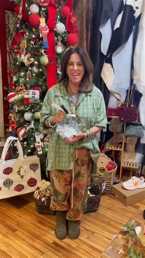 Ladies Night was one for the books — and it’s all thanks to YOU! 💕🛍️ Your support means the world to us. A huge cheers to our giveaway winner, Sabrina Keener! 🍾✨ We can’t wait for you to enjoy your goodies! | Urban Mills Promotions & Boutique