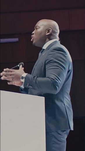 Vusi Thembekwayo - Embracing the shift to outsourcing decisions as an entrepreneur #businessowner