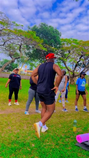 Fat Burning cardio hit workout ️‍♀️ •• #homeworkout #reelsvideo #reelsfb #fitnessmotivation #trending #reelsvideo #fyp #fitness | Coach Lifestyle | Facebook