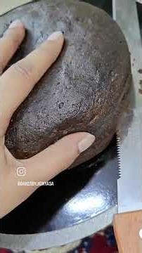 How to Tort a Cake Perfectly | Cake Layer Cutting Tutorial for Beginners