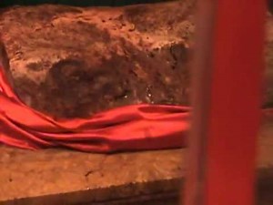 Miracle of Imam Hussain the stone of Allepo which cries blood for Imam Hussain