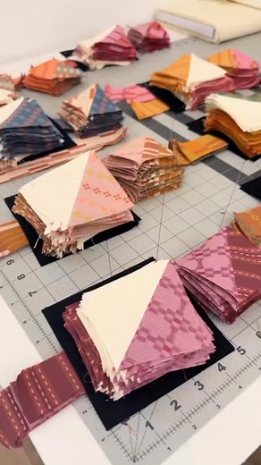 All 480 HST‘s are trimmed! Now… to make block stacks, then assemble the quilt top! Credit : debbiedebdeborah❤️ #quiltersoftiktok #quilting #quilter #fableism #taraleequilterypatterns | Amber Kappler