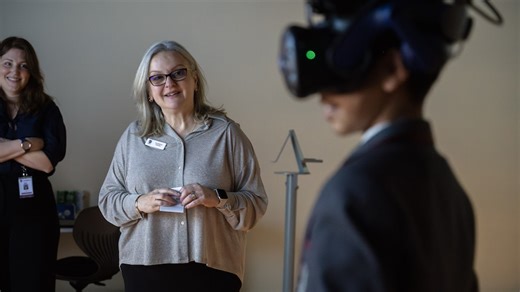 Only two states ask students about their experiences of racism at school. Experts say it should happen across Australia