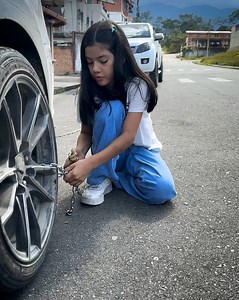 21M views · 64K reactions | Gracias al ingenioso plan de esta niña descubrió un secreto de su padrastro | Bonnie | Facebook