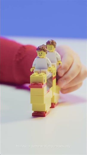 The LEGO® SMART PLAY™ system brings builds to life like never before.