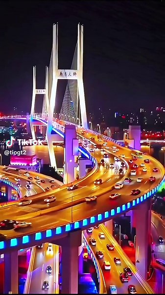 Captivating City Night Vibes: Aesthetic Neon Lights Compilation