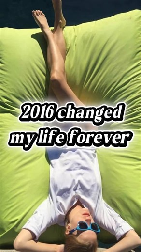 J. Spahr Science Visuals on Instagram: "What were you up to in 2016!? Someone said 2016 was trending…this is what happened to me in that year. Grad school changed my life and made me into the scientific illustrator I am today. I cannot imagine what my life would be like if I hadn’t applied to this program. #sciart #scicomm #2016 #2016nostalgia #nostalgia #lucky #lifechangingopportunity #gradschool #scientificillustration #2016bestnine"