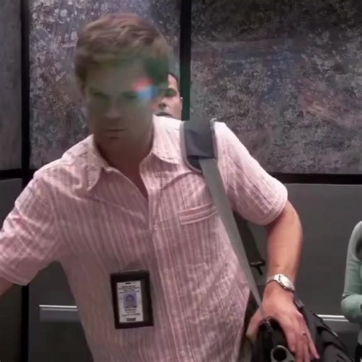 🫩... #viral #edit #fly #capcut #Dexter ajuda a bater 500 seguidores ae🔥😮‍💨