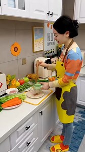 788K views · 3.3K reactions | Kitchen Electric Chopper #viralproducts #reelsvideo #KitchenTools #gadgets #reels #viral | Gadget Sine | Facebook