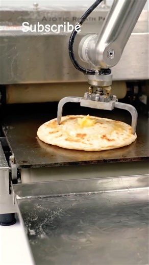 🍞🔥 Automatic Roti Paratha Maker Machine 😱 #kitchengadgets #smartkitchen #shortsindia