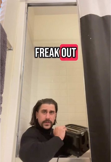 Toaster Bath Humor: Live, Laugh, and Chill