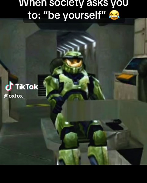 I always wondered what was under Masterchief’s helmet when I used to play Halo #halo #halomemes #masterchief #fyppppppppppppppppppppppp #explorepage✨ #memestiktok