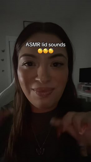 RP ASMR lid sounds • • • Follow: @asmrperls Youtube: ASMR Perls • • #asmr #asmrtapping #asmrsound #asmrhairplay #asmrtriggersounds #asmrcommunity #asmrwhispering #asmrtiktok #asmrwatersounds #asmrcheckup #asmrtrigger #asmrtherapy #asmrtriggerwords #tiktok #asmrsatisfying #satisfying #satisfyingvideos #micbrushing #cardib #asmrrelaxation #triggerassortment #asmrartist #explorepage #youtubevideos #asmrmicbrushing #hairbrushing #asmrtapping #asmrist #1minuteasmr #asmrtingles | Asmrperls