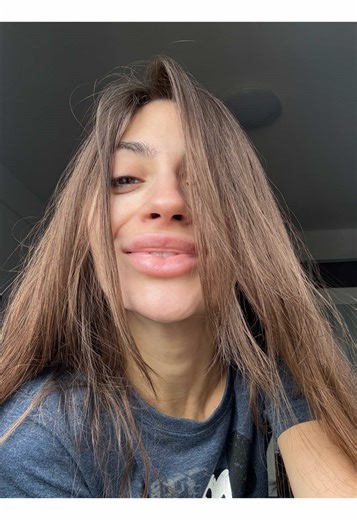 Videoclipuri postate de radoi_antoniaa (@radoi_antoniaa) cu original sound - Connect-R