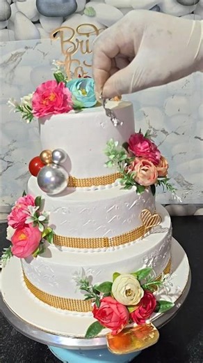 ring 💍 cake decorating #cake #snscakes #youtubeshorts #short #trending #ytshorts #reels #viral