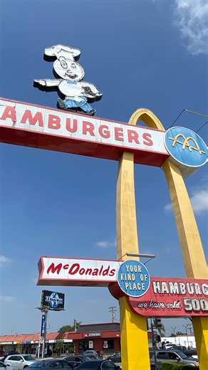 34 reactions | Fast Food, Fast Signs. ✨ America fell in love with...