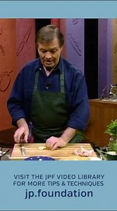 449K views · 10K reactions | Good afternoon. Here is perhaps more than you’d like to know about Garlic. I do use and enjoy a great deal of garlic. -JP | Jacques Pépin | Facebook