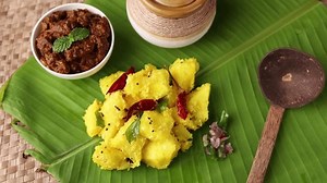 Cooked Tapioca Cassava Root Kappa Spicy Stock Footage Video (100% Royalty-free) 1104546589 | Shutterstock