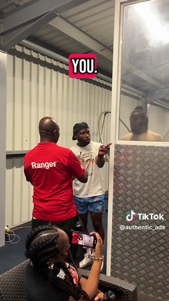 First Time Golfer's Hilarious Driver Fails