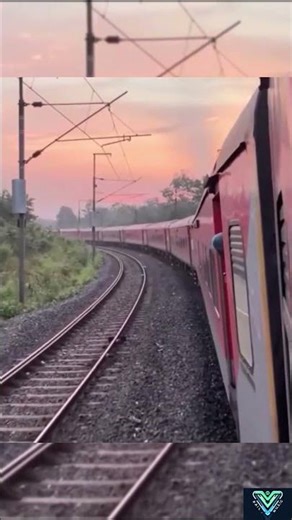 Train status 😍💛 #shorts#indianrailways#wap7#wap5#wap4#wdp4d#wag9#wag12#wdm3d#trainstatus