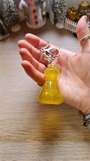 Yellow Glow Potion Keychain – Handmade Resin Bottle Charm, Glitter Potion Accessory - Etsy