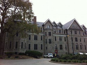 Bryn Mawr Student Wins Poetry Contest